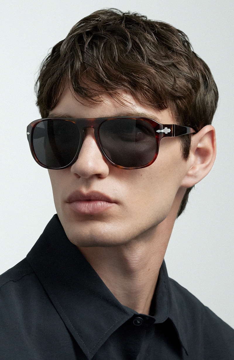 Lentes de sol PO3310S - Negro - Gris Oscuro - Acetato | Persol® Persol ...